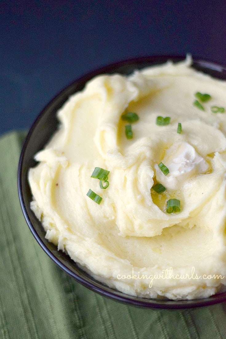 How to Make Mashed Potatoes - Cooking With Curls