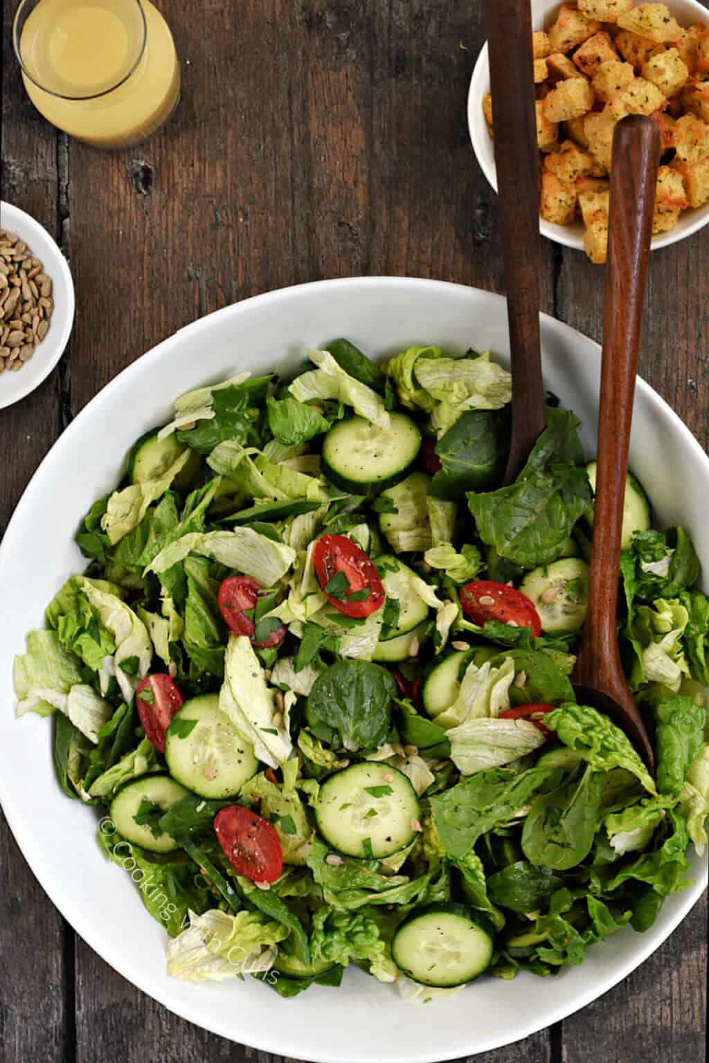 Tossed Green Salad - Cooking with Curls