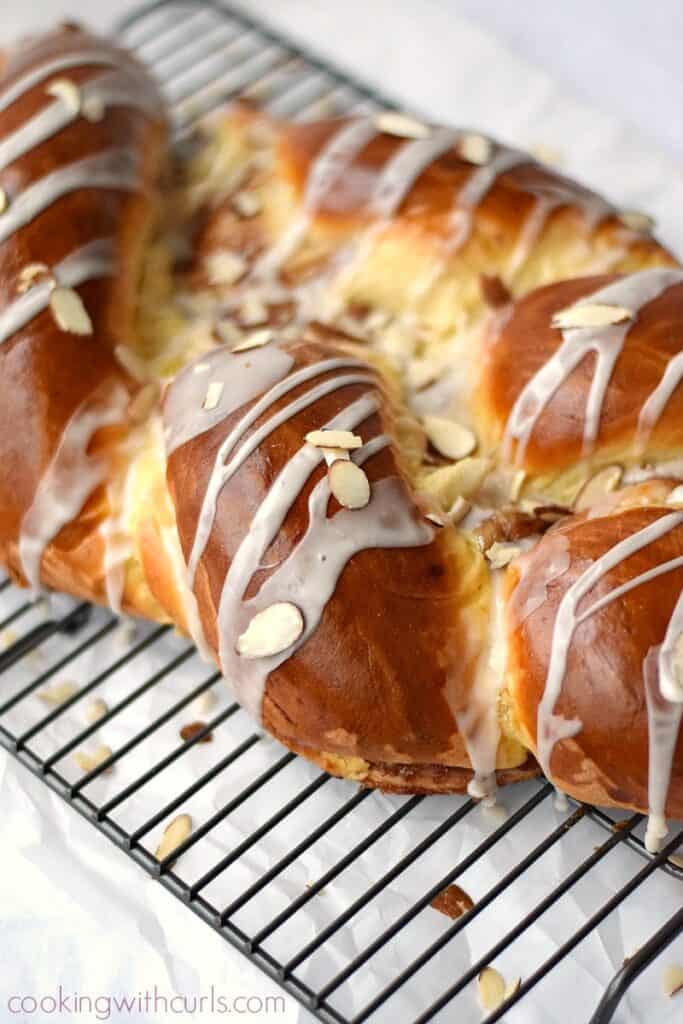 Raspberry Braid - Cooking with Curls