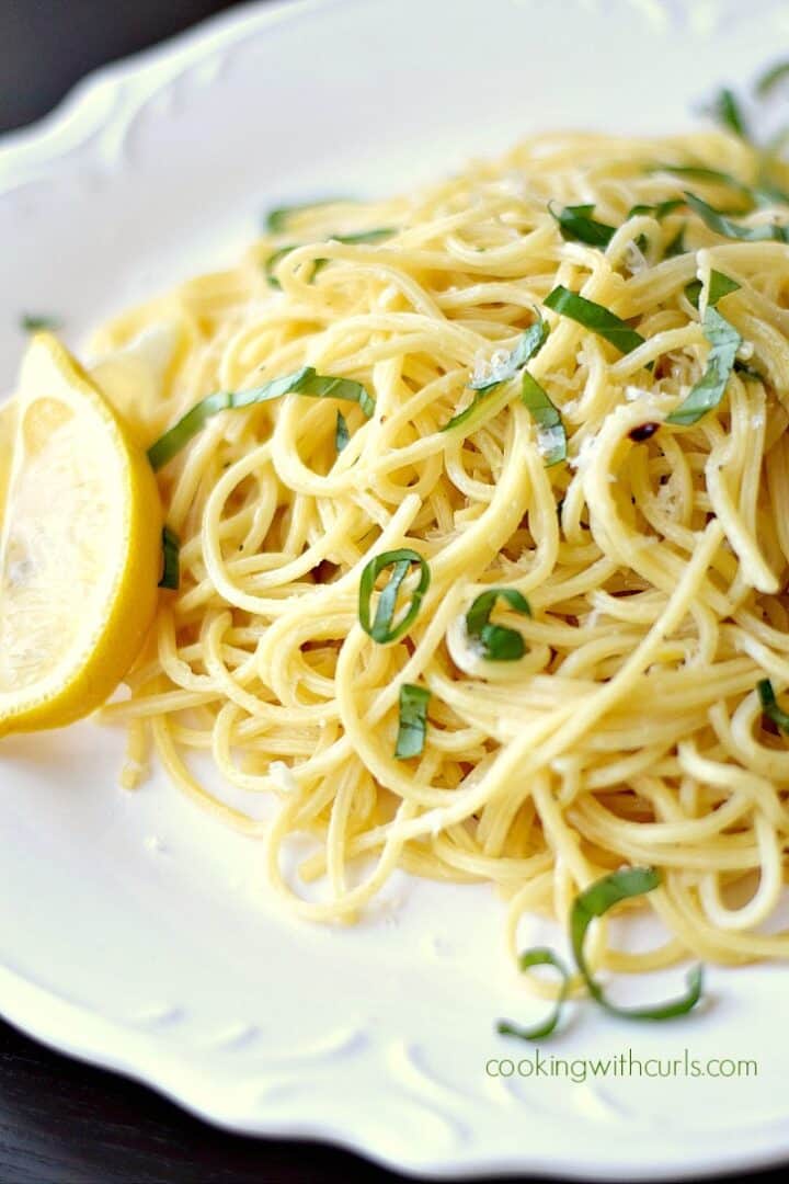 Spaghetti al Limone - Cooking With Curls