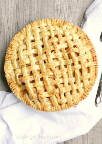 Lattice Top Apple Pie - Cooking with Curls