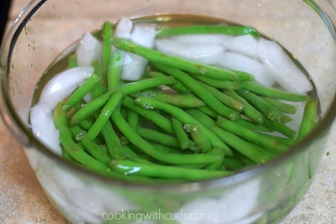 French Green Beans {Haricot Verts} - Cooking with Curls