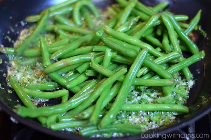 French Green Beans {Haricot Verts} - Cooking with Curls