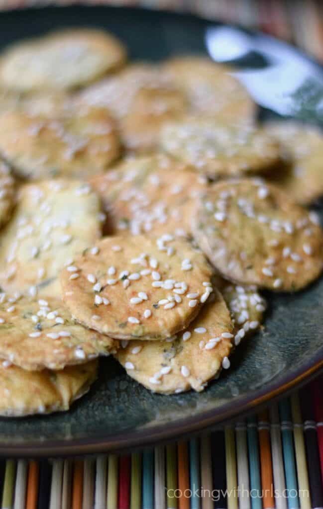 Sesame Crackers - Cooking with Curls