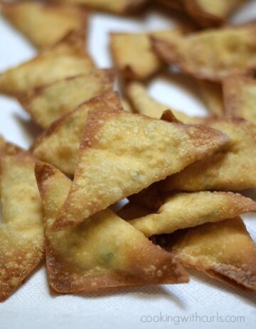 Buffalo Chicken Rangoons - Cooking with Curls