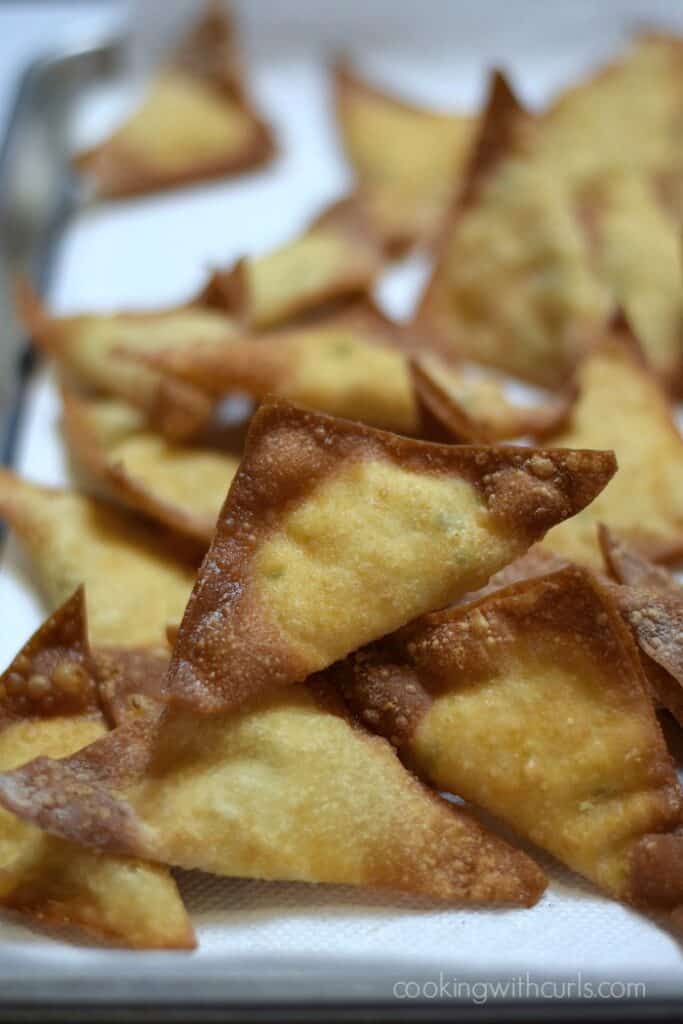 Buffalo Chicken Rangoons - Cooking with Curls