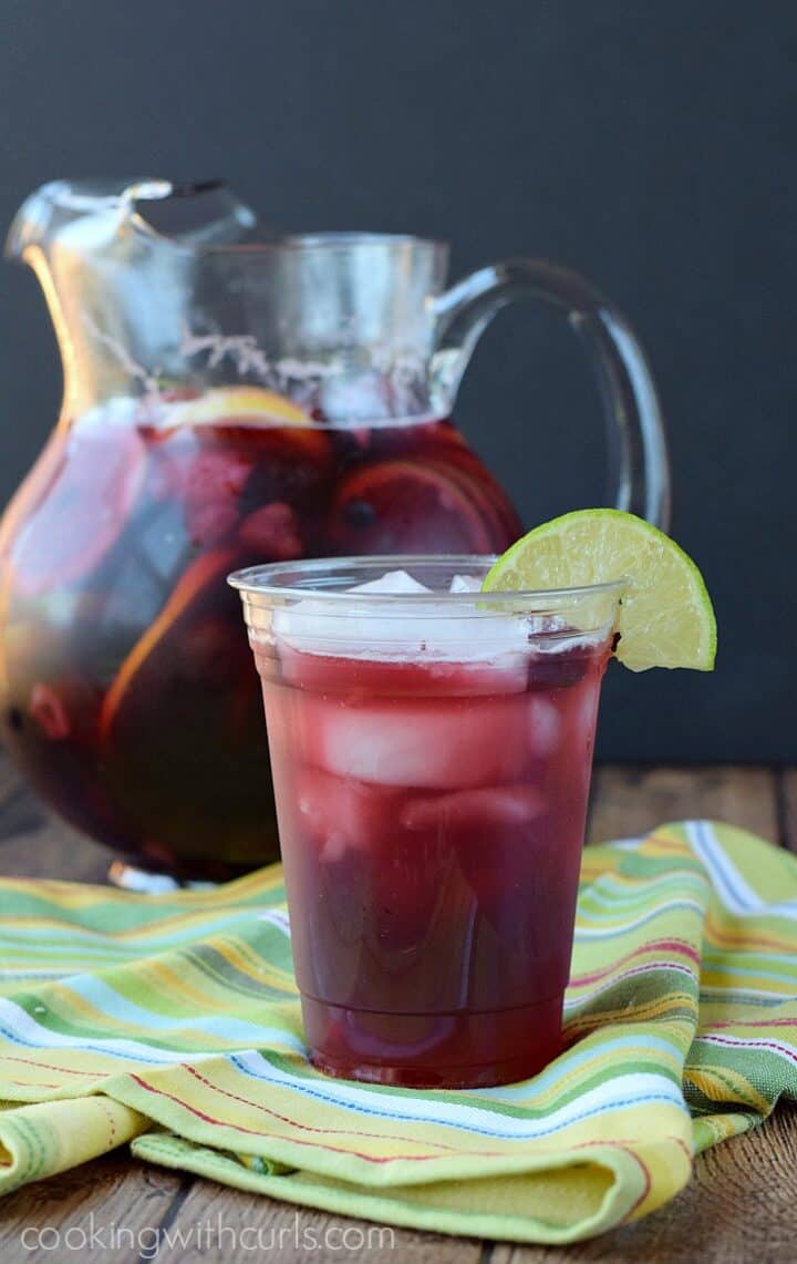 Summer Berry Sangria - Cooking with Curls