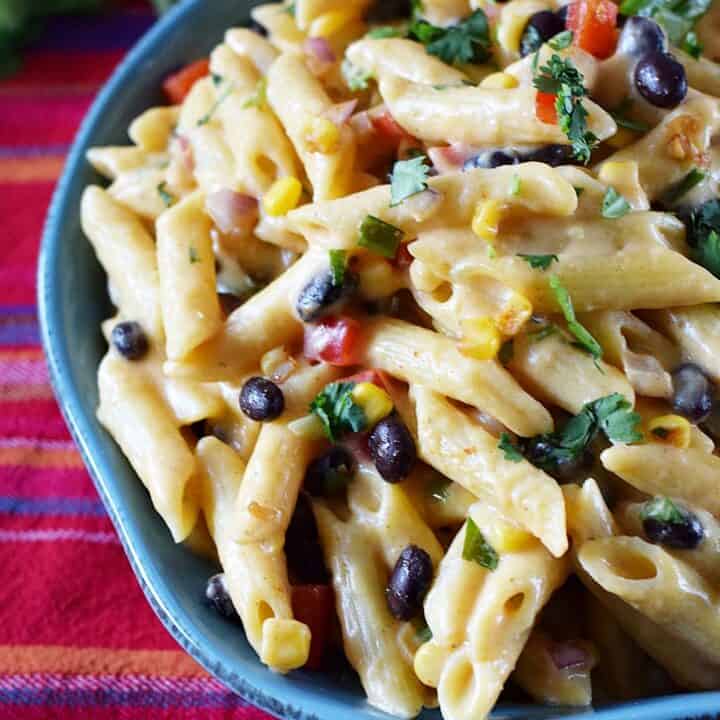 Fiesta Macaroni and Cheese - Cooking with Curls