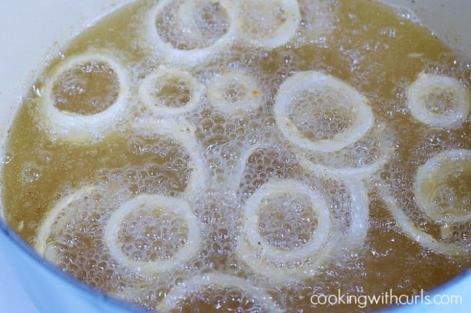 Crispy Onion Rings - Cooking with Curls