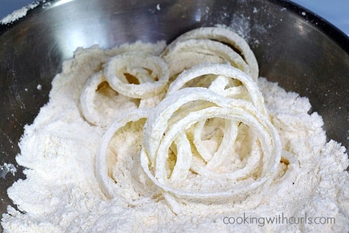 Crispy Onion Rings - Cooking with Curls