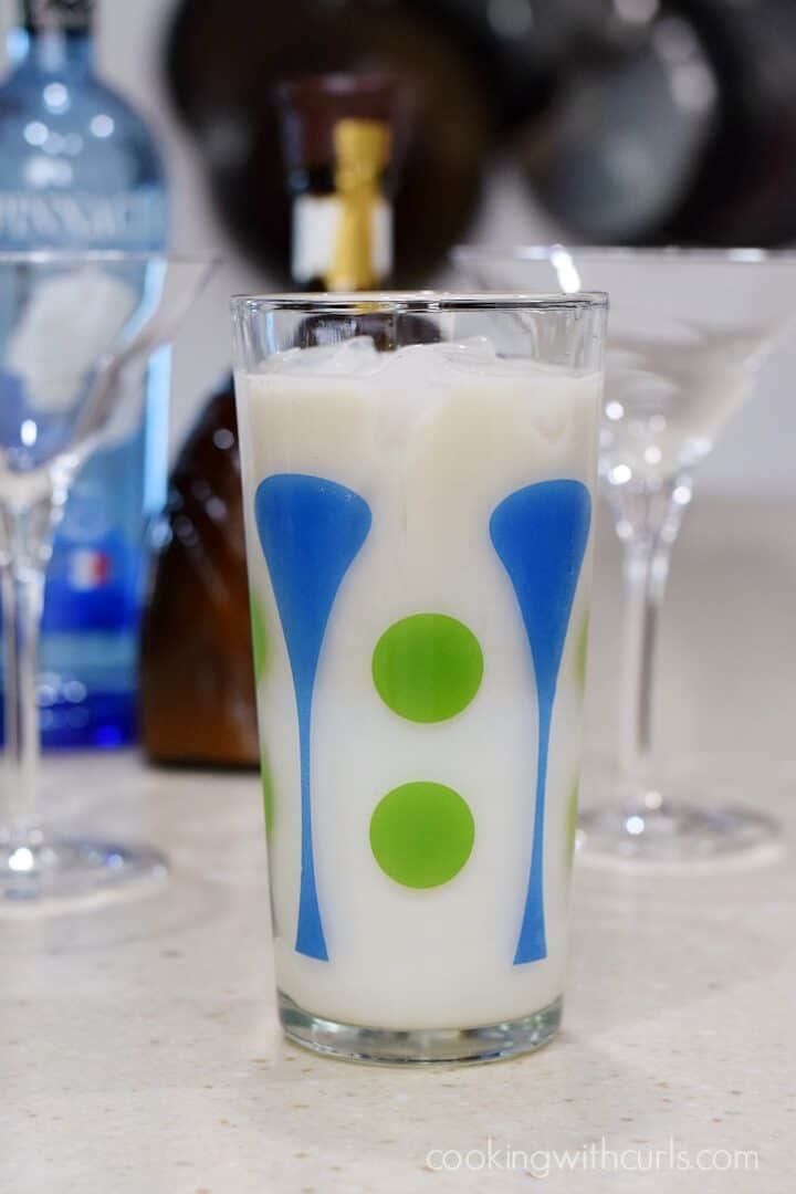 Liquefied Ghost Martini - Cooking with Curls