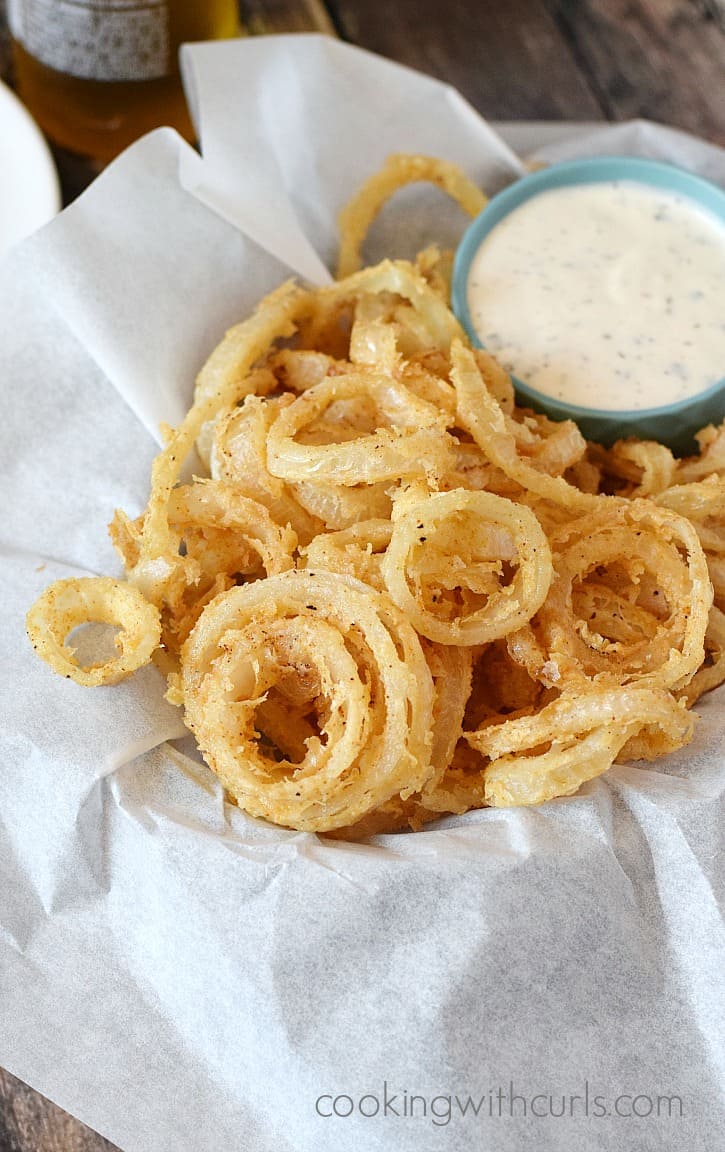 Crispy Onion Rings - Cooking With Curls