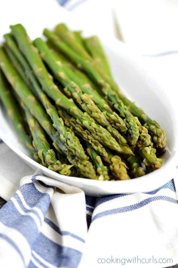 Instant Pot Steamed Asparagus - Cooking with Curls