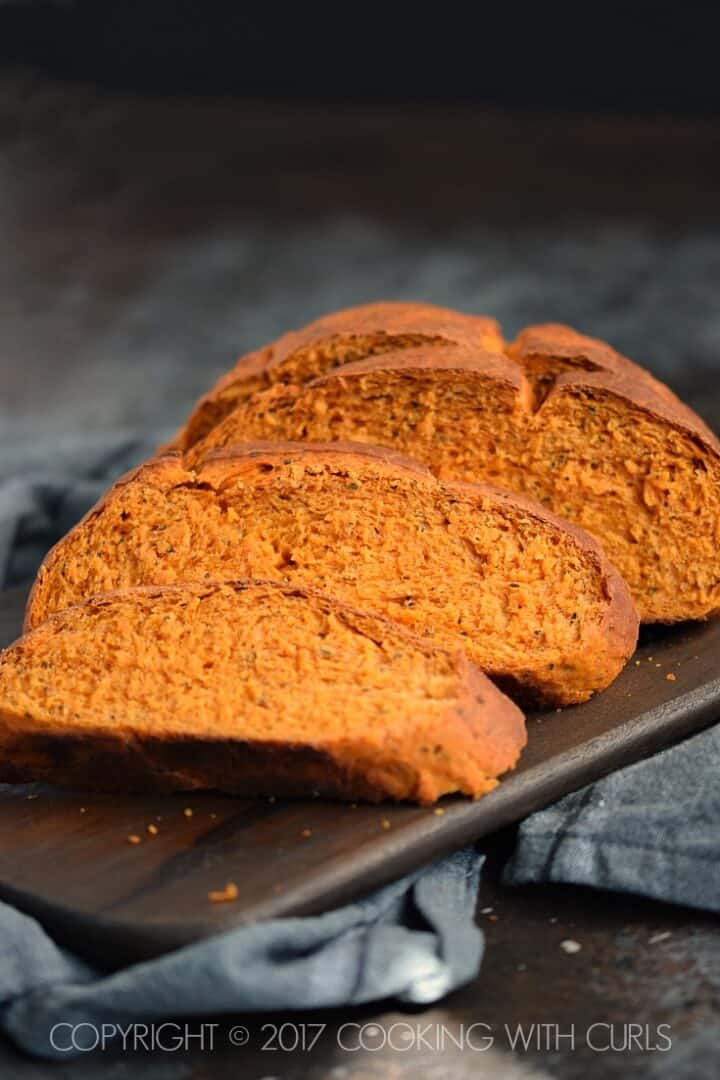 Tomato Basil Bread - Cooking with Curls