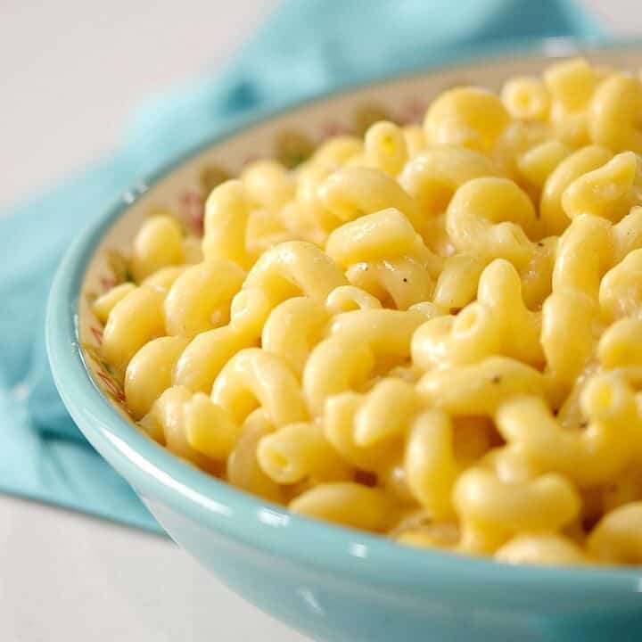 Instant Pot Macaroni and Cheese - Cooking with Curls