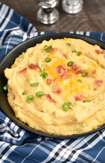 Instant Pot Loaded Mashed Potatoes - Cooking with Curls