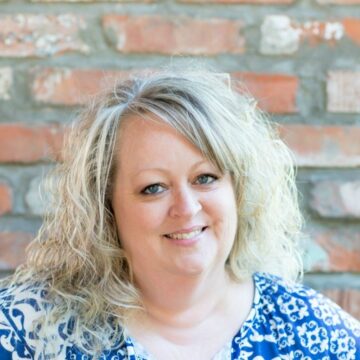 Garlic Shrimp Pizza - Cooking with Curls