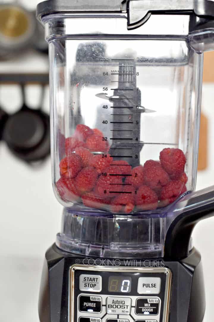 Raspberry Bellini - Cooking with Curls