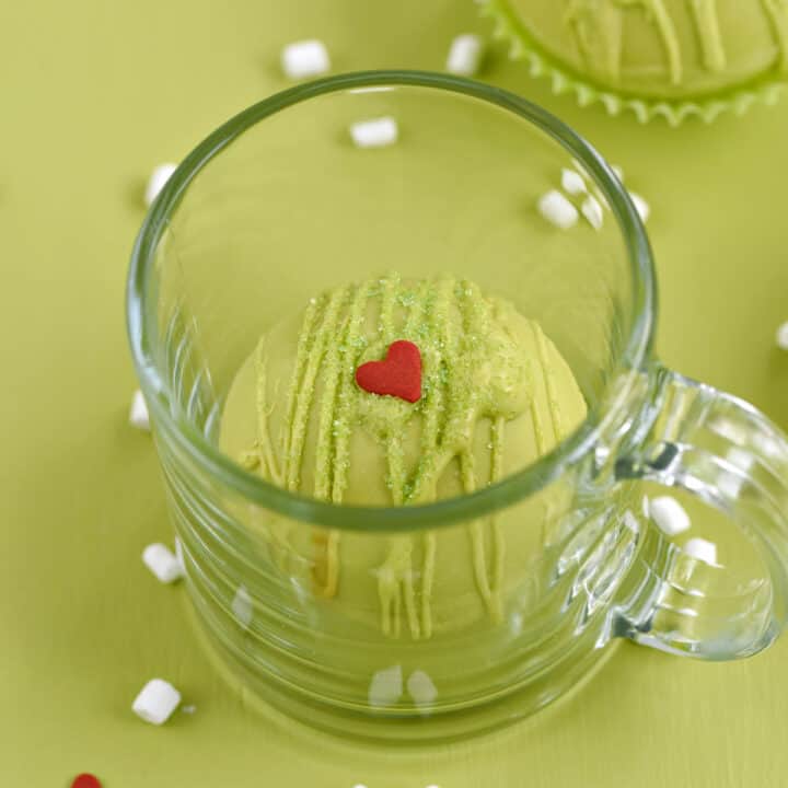 Grinch Hot Chocolate Bombs - Cooking with Curls