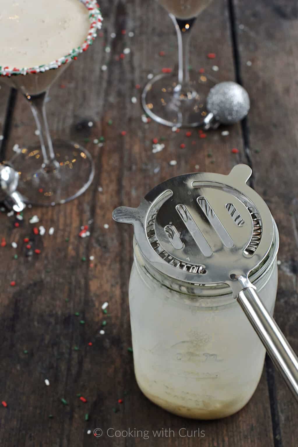 Christmas Cookie Martini - Cooking with Curls