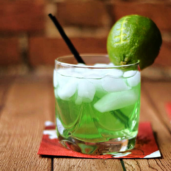 Royal Blue Martini - Cooking with Curls