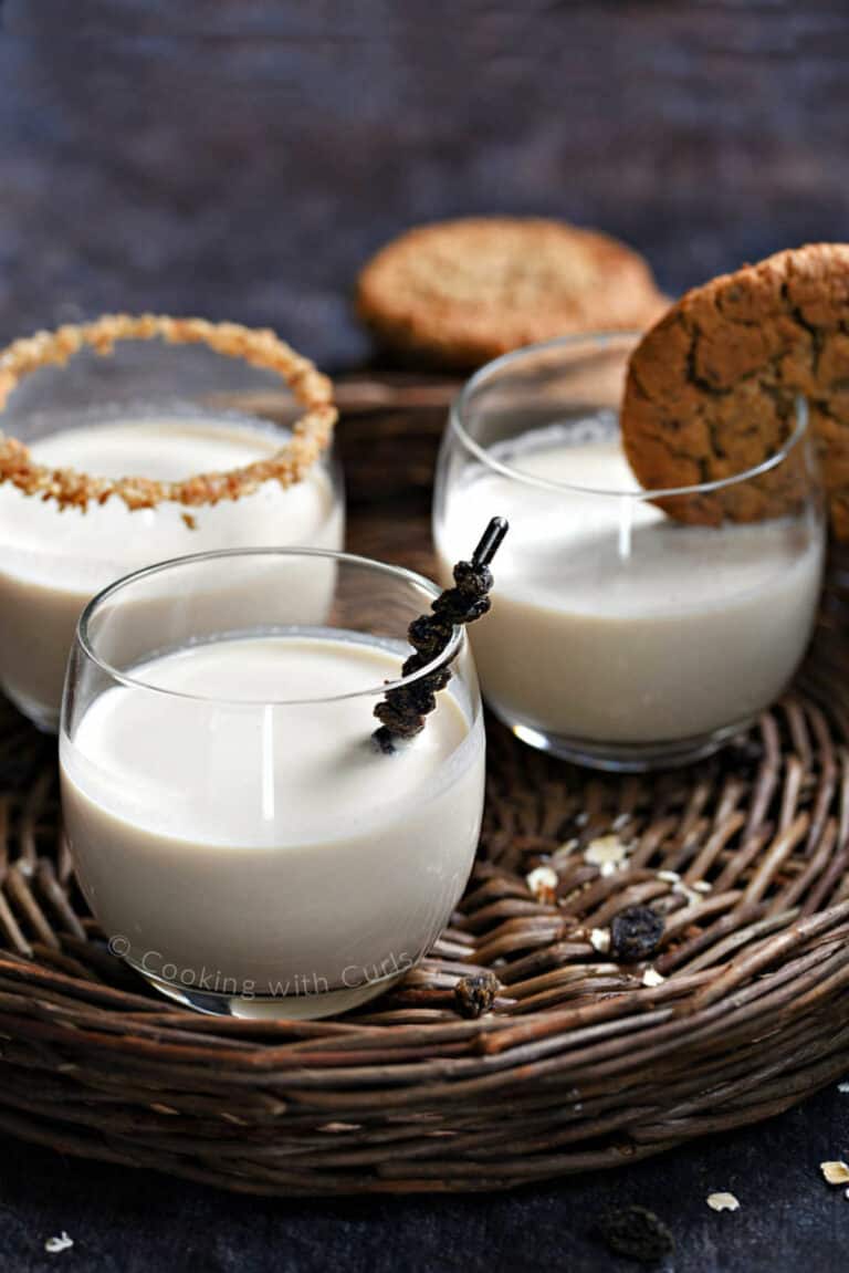Oatmeal Cookie Cocktail - Cooking with Curls