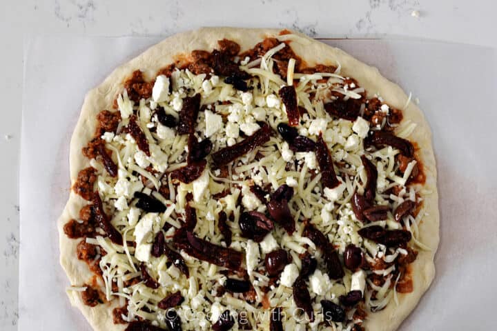 Mediterranean Lamb Pizza - Cooking with Curls