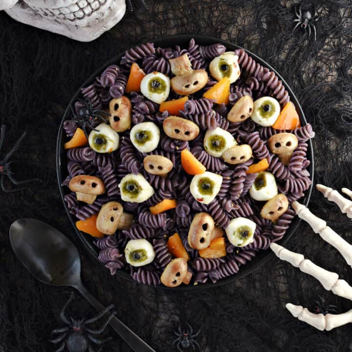 Halloween Pasta Salad - Cooking with Curls